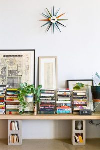 22 Creative Ways To Create Plant Stands From Cinder Block ...