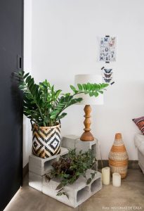 22 Creative Ways To Create Plant Stands From Cinder Block ...