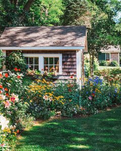 30 Beautiful Garden Shed Ideas On Pinterest | Housetodecor.com