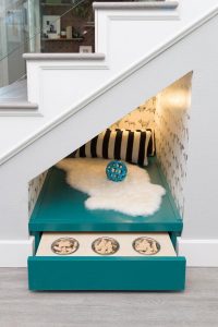 35 Amazingly Dog Space Ideas That Friendly At Home | Housetodecor.com