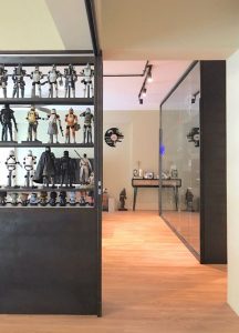 7 Cool Ways To Decorate Your Rooms With Action Figure | Housetodecor.com