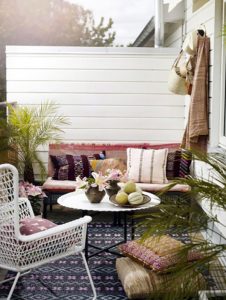 22 Perfect Urban Jungle Ideas For Your Patios | Housetodecor.com