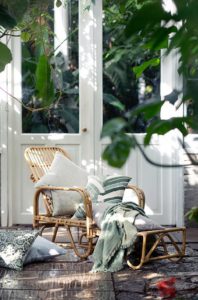 22 Perfect Urban Jungle Ideas For Your Patios | Housetodecor.com