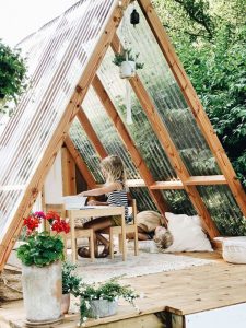 10 Best Outdoor Study Space And Play Areas | Housetodecor.com