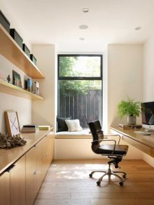 20 Smart And Small Workspaces In The Hallway | Housetodecor.com